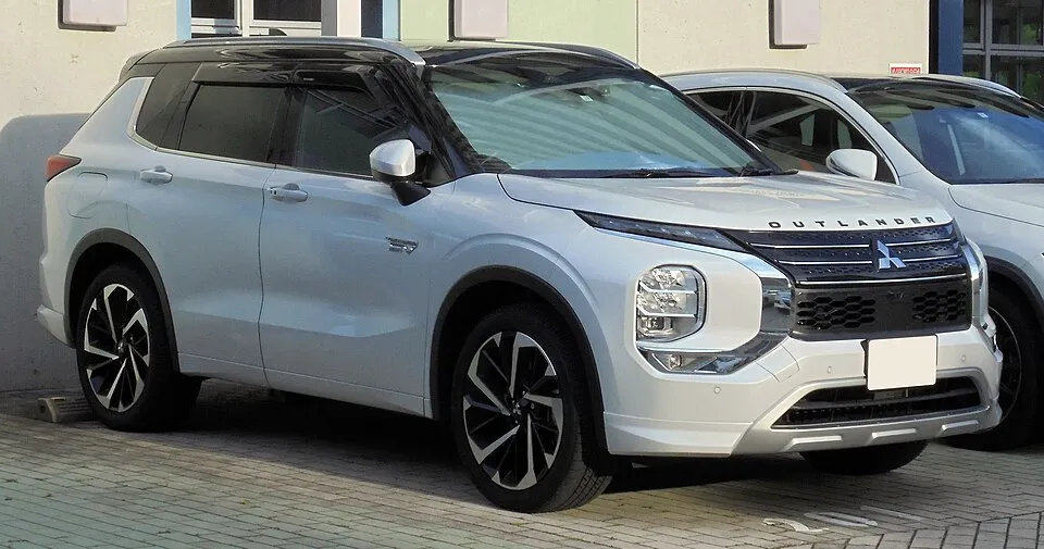 How Hybrid Vehicles Work to Reduce Pollution